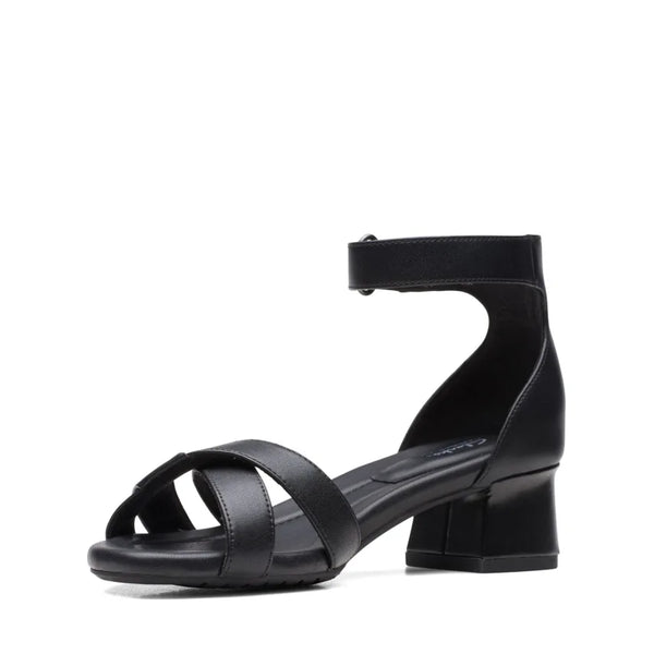 Clarks Desirae Lily 71172 – Tanda Shoes